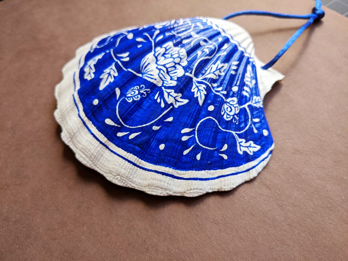 Hand Painted Shell-blue and White-hand Painted Seashell-scallop Shell ...