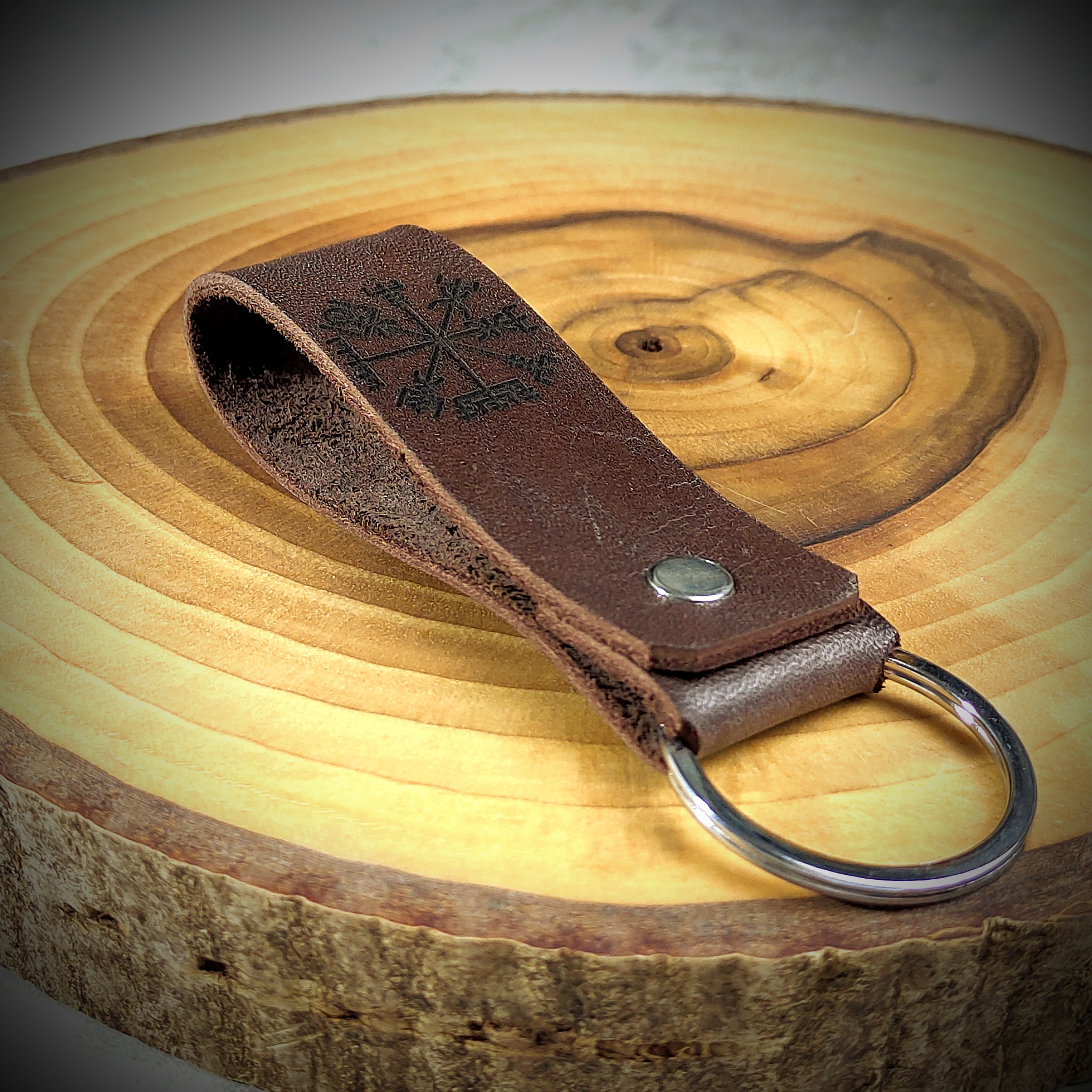 Viking Compass Leather Keychain Runes Vegvisir Leather Key - Etsy