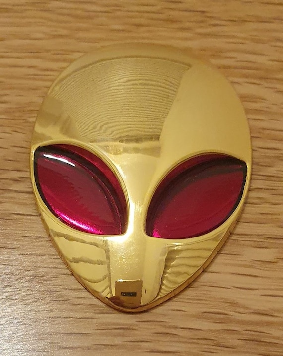 Alienware Logo Yellow