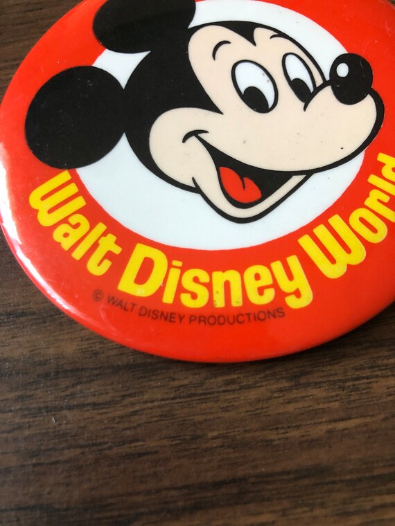 Vintage, Mickey Mouse , Walt Disney World button - Gem