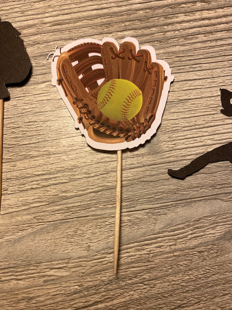 Set of 12 Softball or Baseball Team Party Cupcake Toppers - Etsy