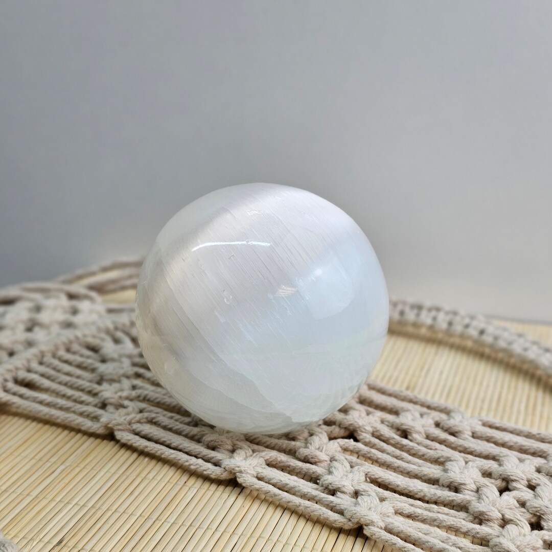 Selenite Sphere 8 Cm, 10 Cm | Selenite Ball | Crystals Sphere ...