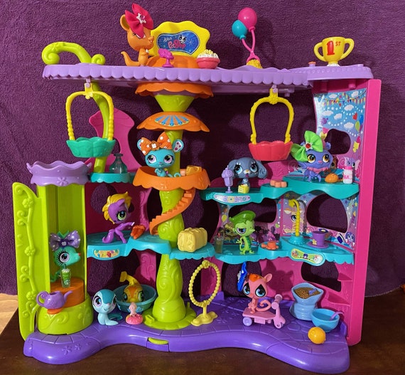 Littlest Pet Shop CIRCUS Round N' Round Pet Town COMPLETE - Etsy