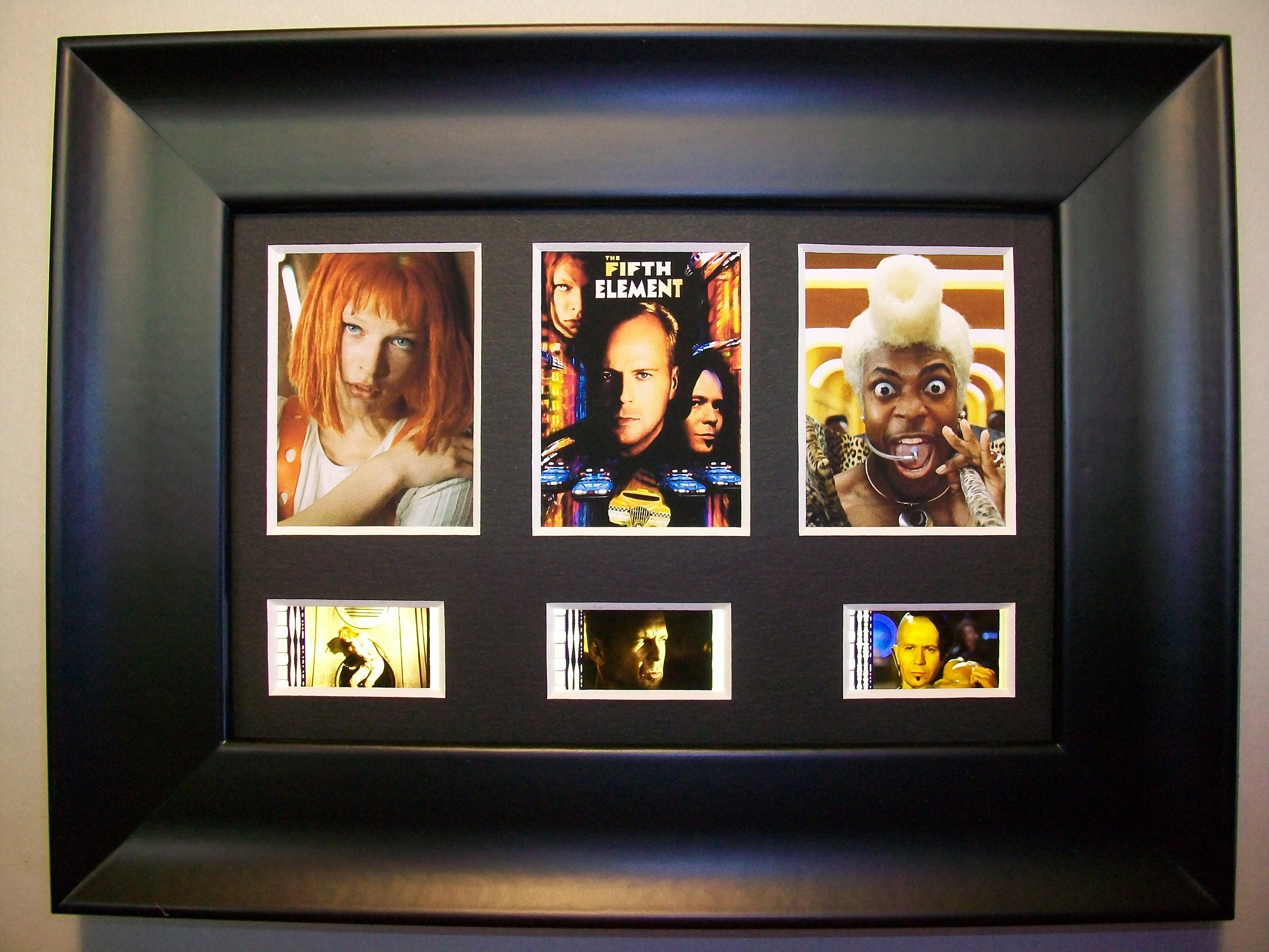 FIFTH ELEMENT Trio Framed Movie Film Cell Memorabilia - Complements ...