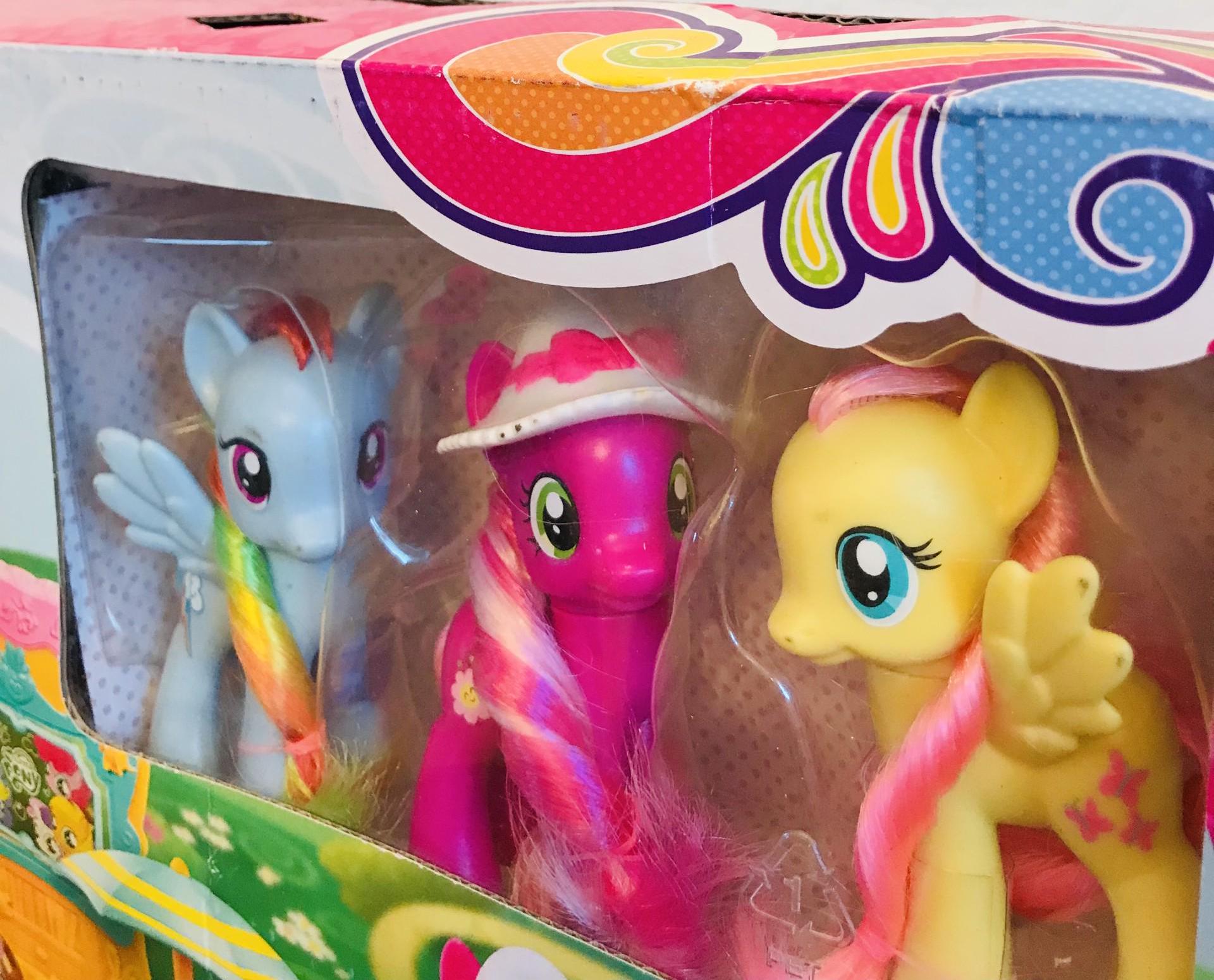 My Little Pony Playtime Fun Play Set: Cheerilee, Fluttershy, Rainbow ...