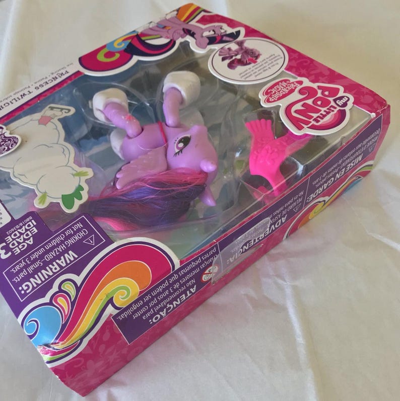 Vaulted My Little Pony Princess Twilight Sparkle Ice Skating Set - G4 ...