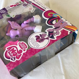 Vaulted My Little Pony Princess Twilight Sparkle Ice Skating Set - G4 ...