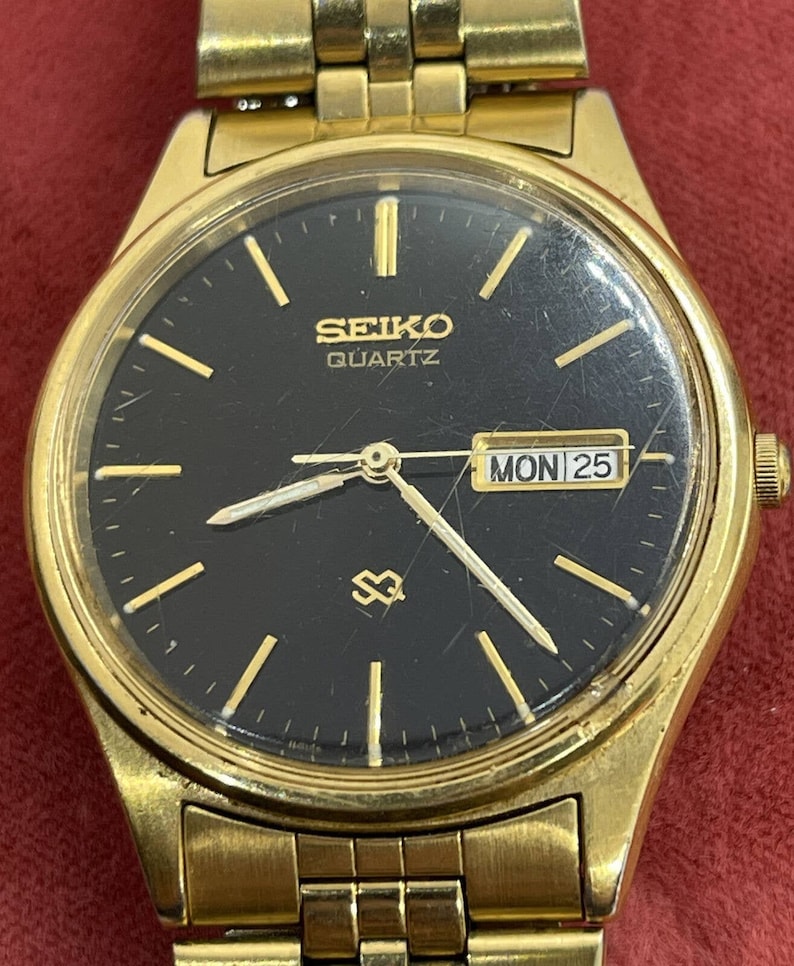 Vintage Seiko Watch 5Y23-8049 Gold Tone Quartz SQ Day/date - Etsy