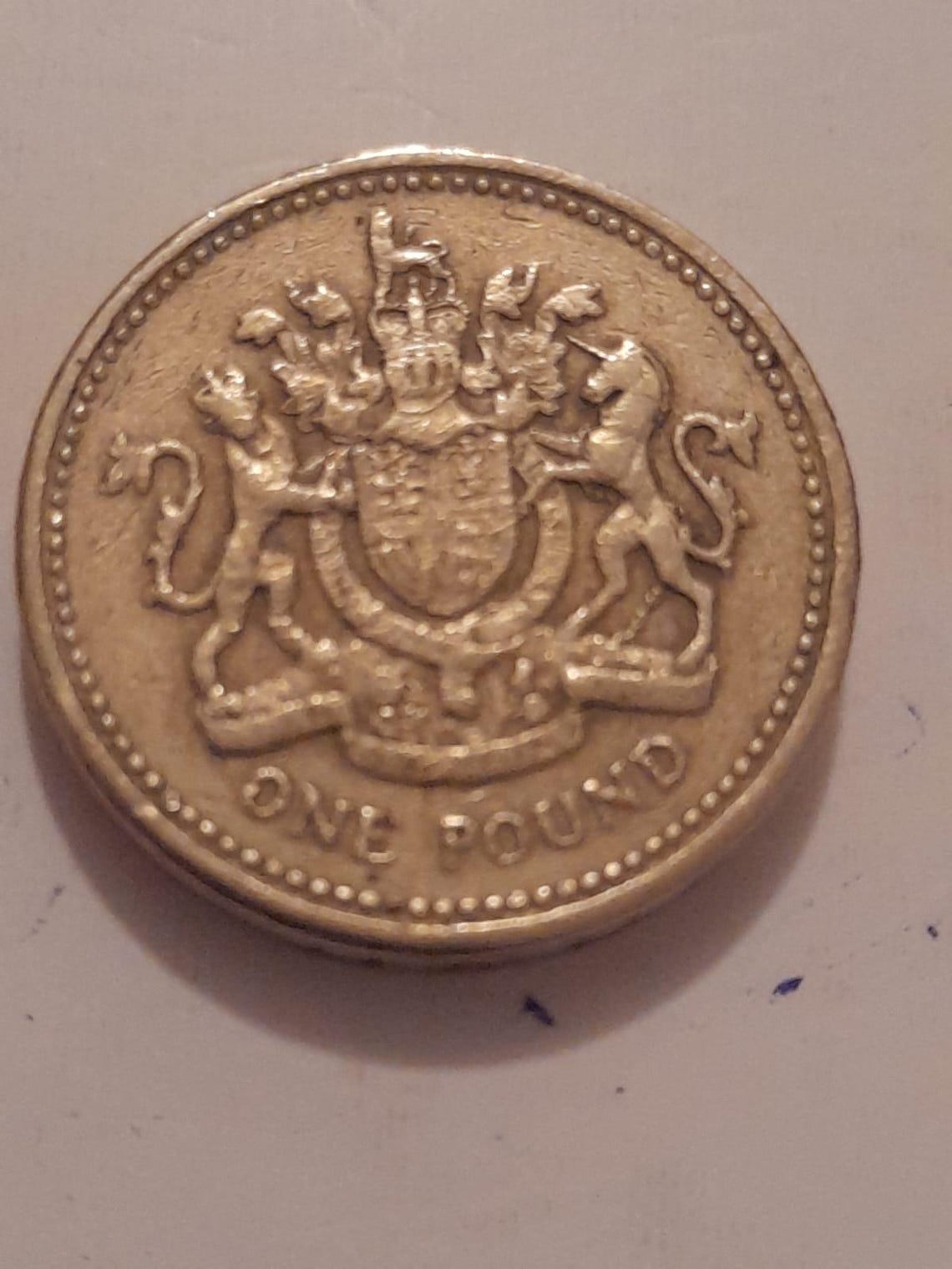 Vintage UK One Pound Coin 1983– Queen Elizabeth II – Withdrawn British ...