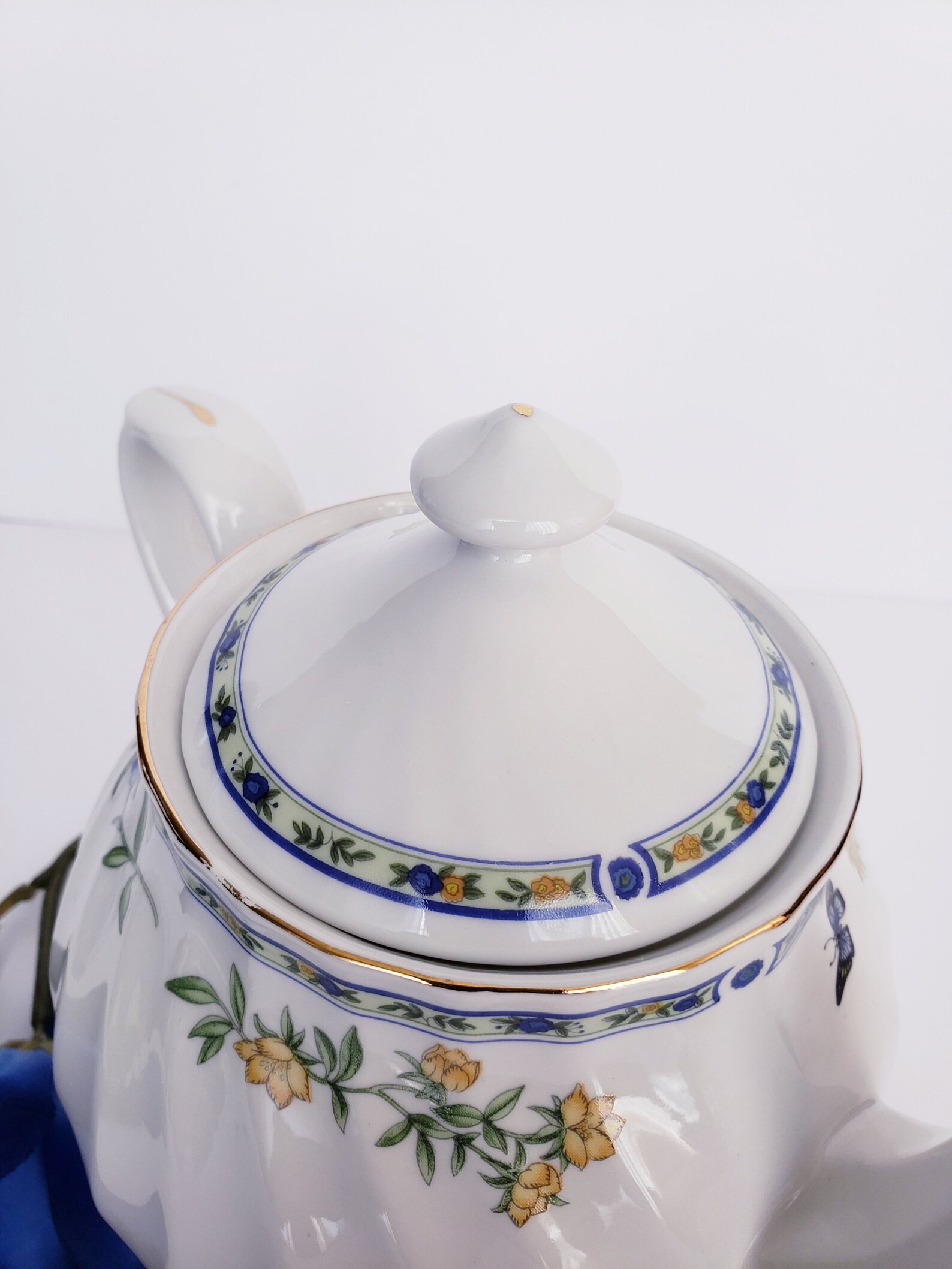 Truly Tasteful Fine China Teapot Swirls and Flowers Gold - Etsy