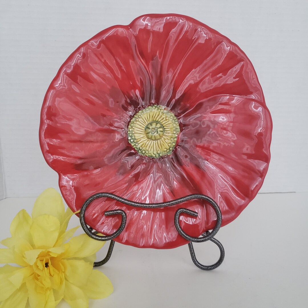 Red Poppies Accent/salad Plate, Red Flower, Yellow Center - Etsy