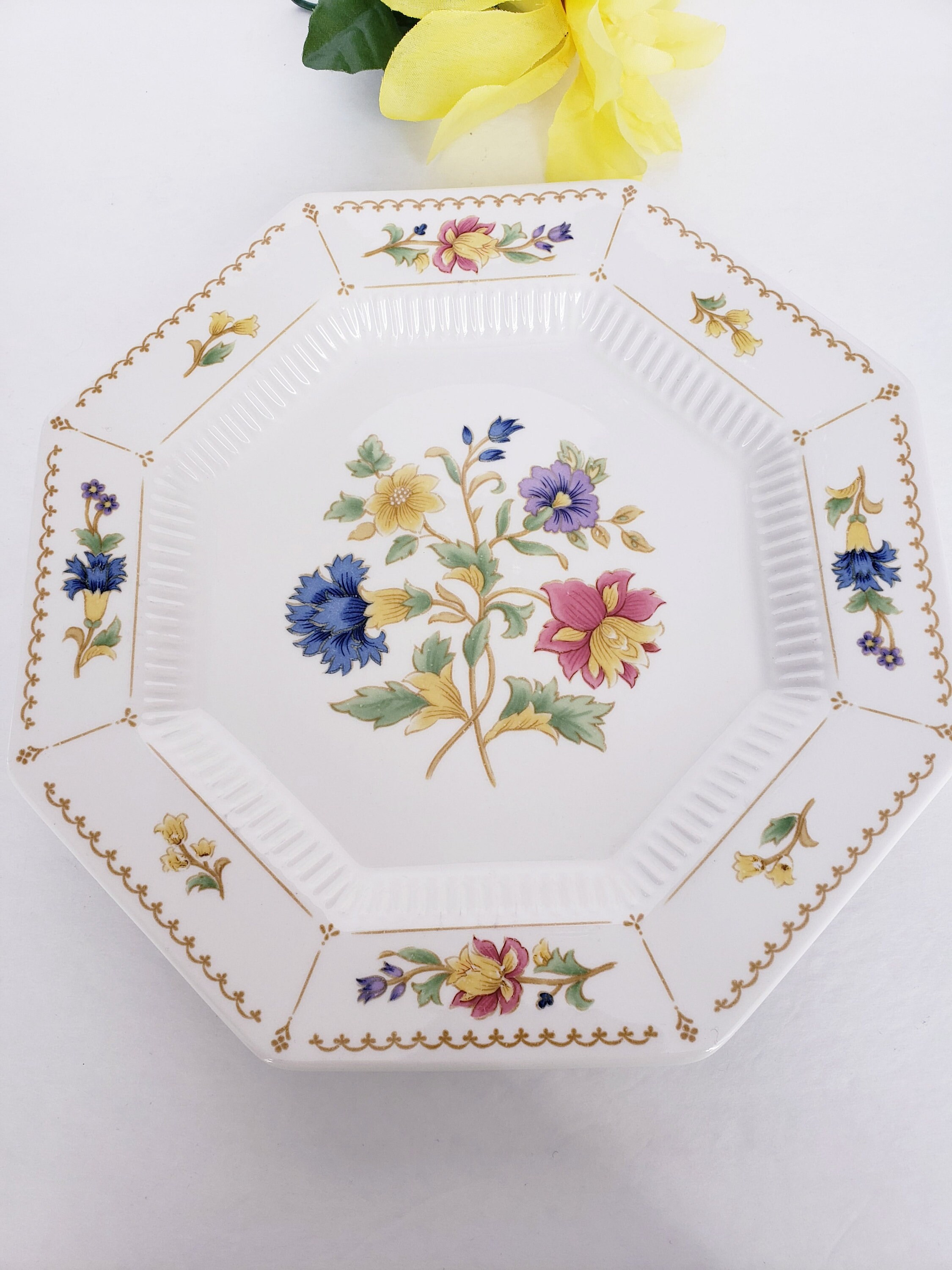 Home & Living Dining & Serving Octagon Shaped Plates Set of 4 Nikko ...