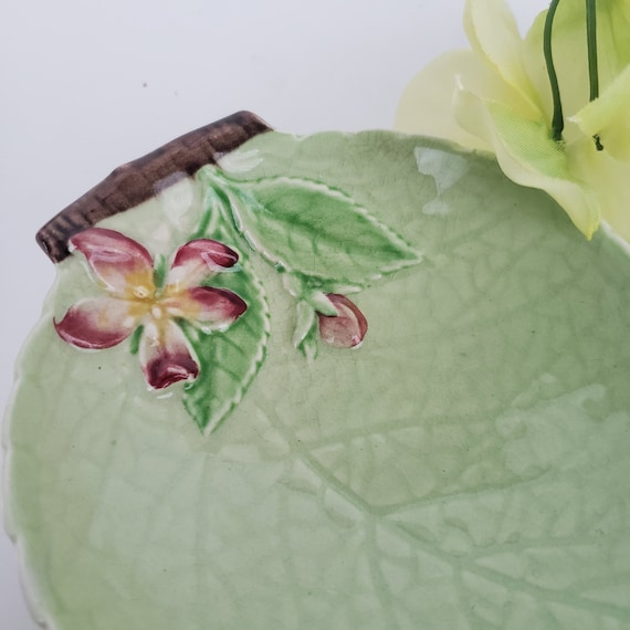 Vintage Carlton Ware Australian Design Leaf Trinket D… - Gem