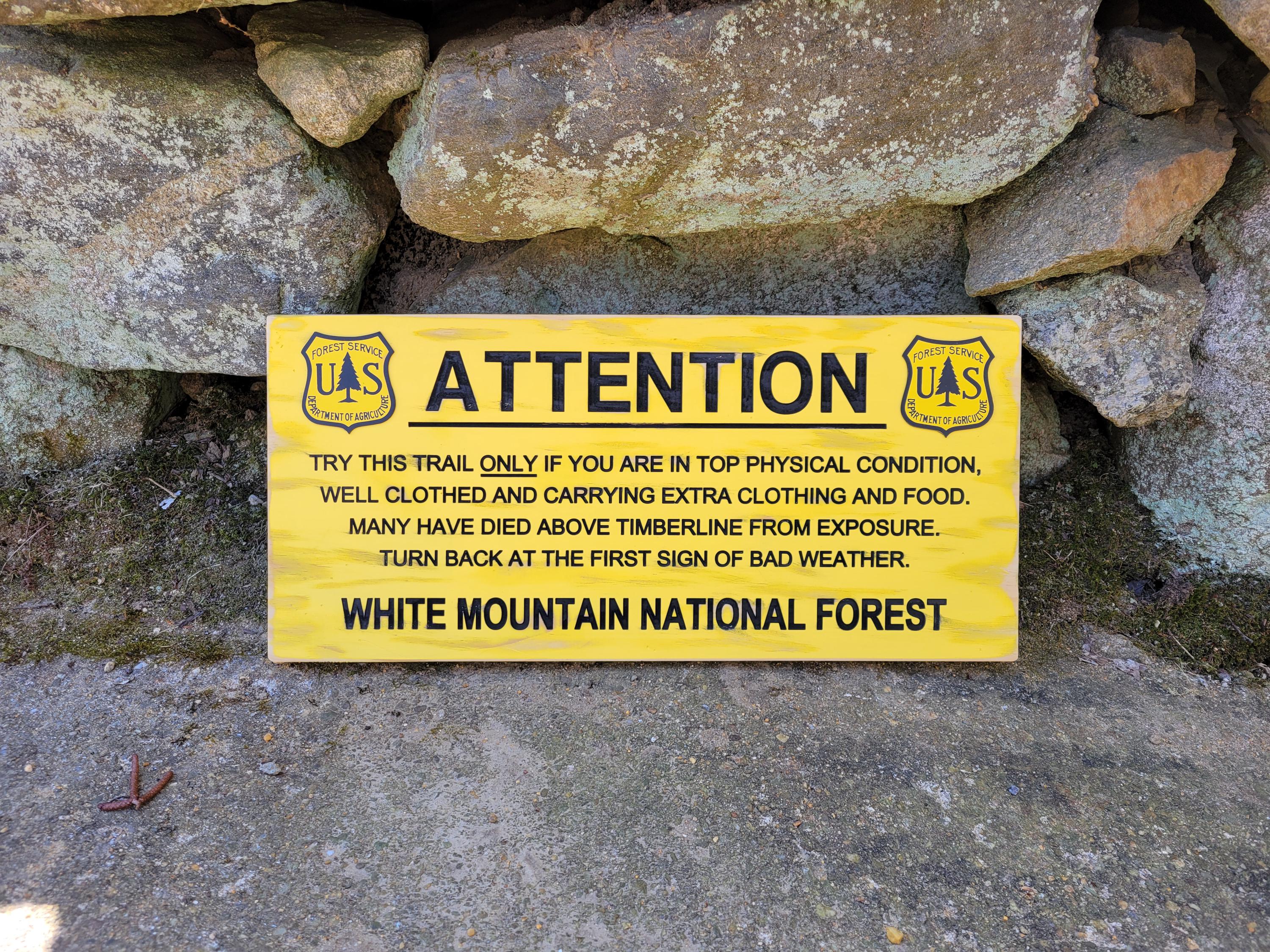 White Mountain Warning Sign, Presidential Range, New Hampshire Trail ...