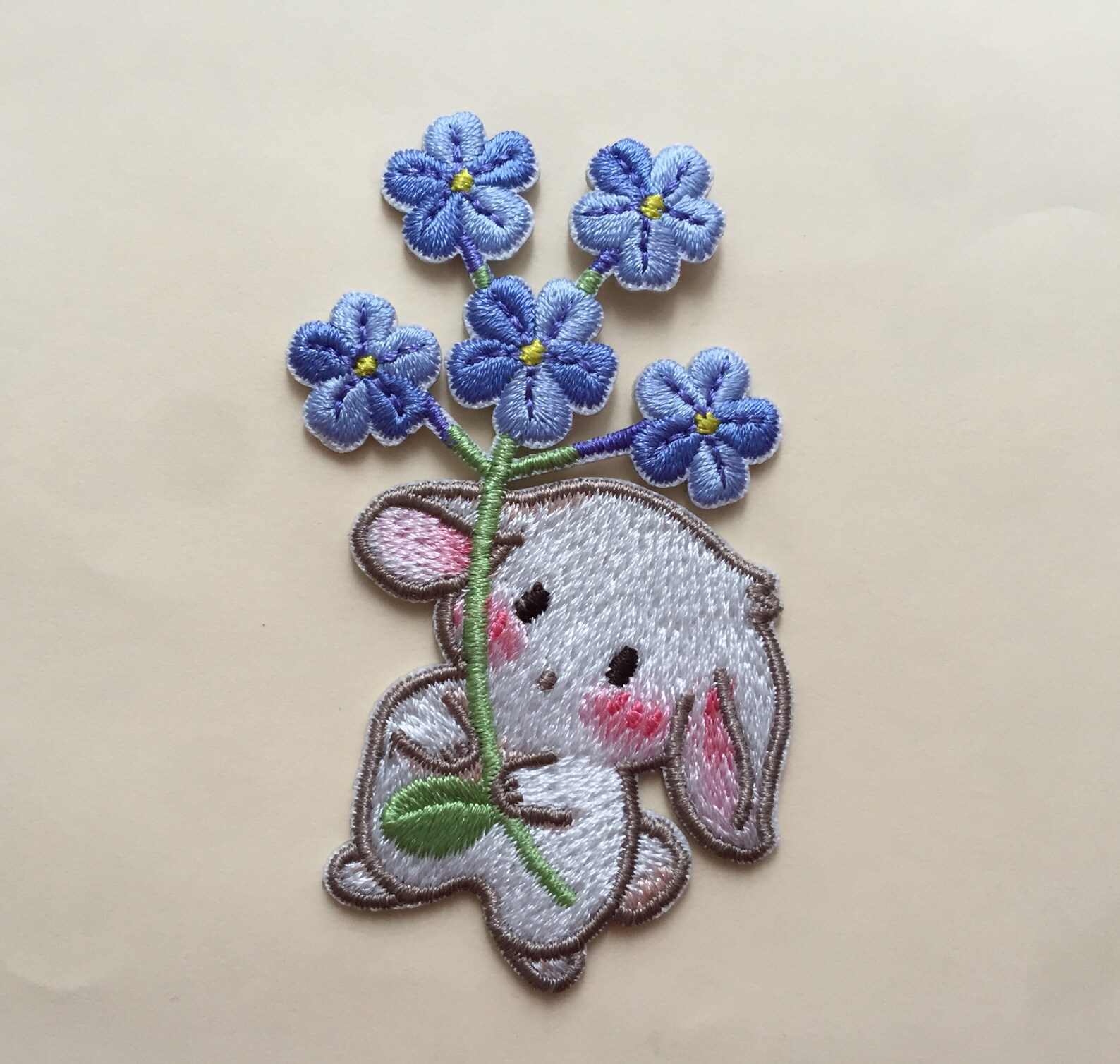 Bunny Embroidered Appliqué Patch: Self-adhesive Sew on Easter Badge - Etsy