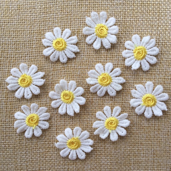 Embroidered Daisy Patches - Etsy