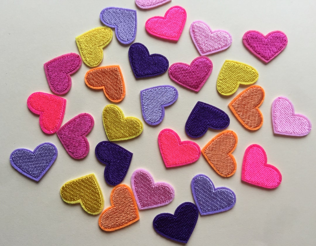 Set of 4 Hearts Iron on Sew on Full Embroidered Patch Appliqués Badge ...