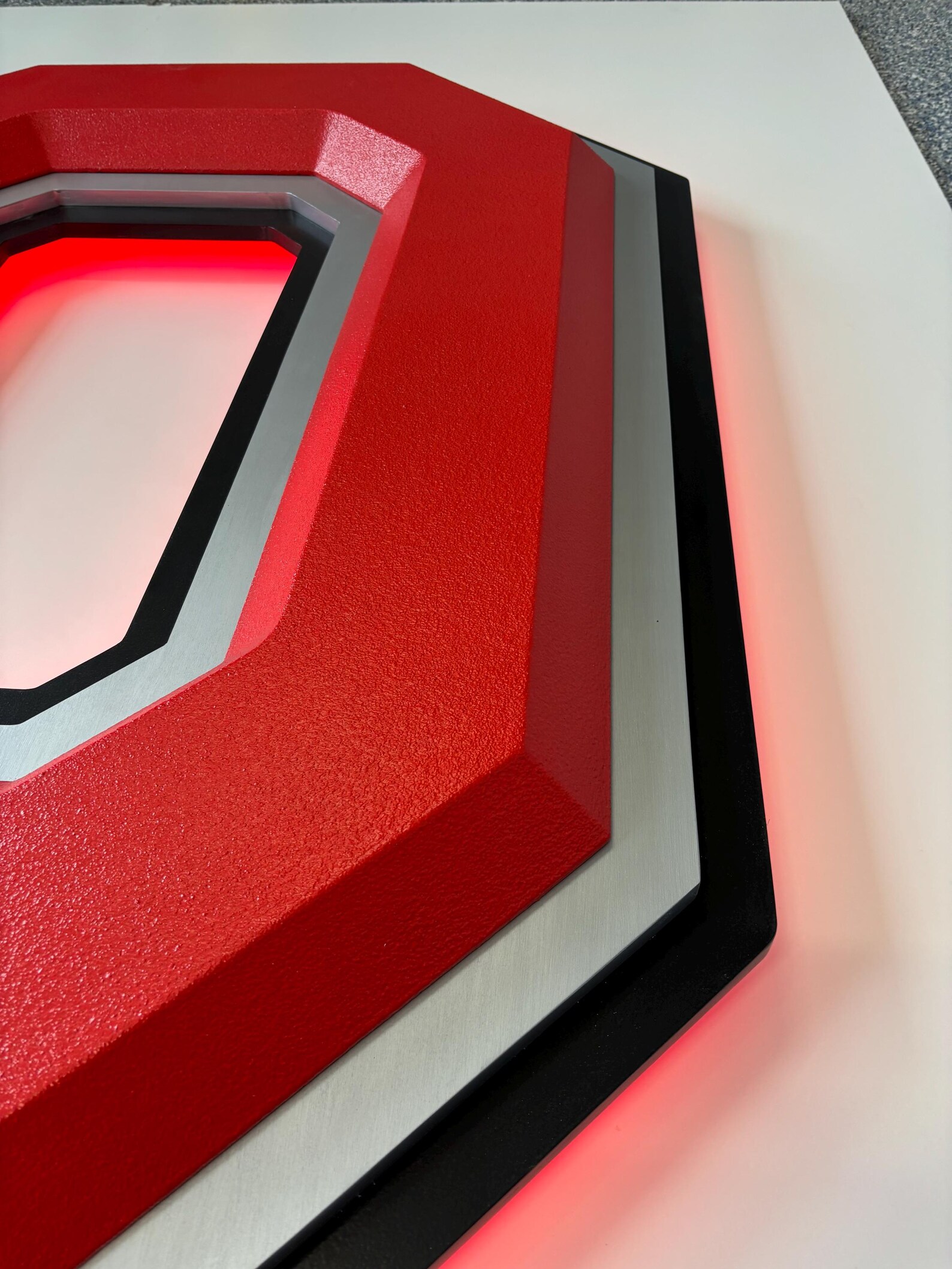47"x60" Backlit Block O - Etsy