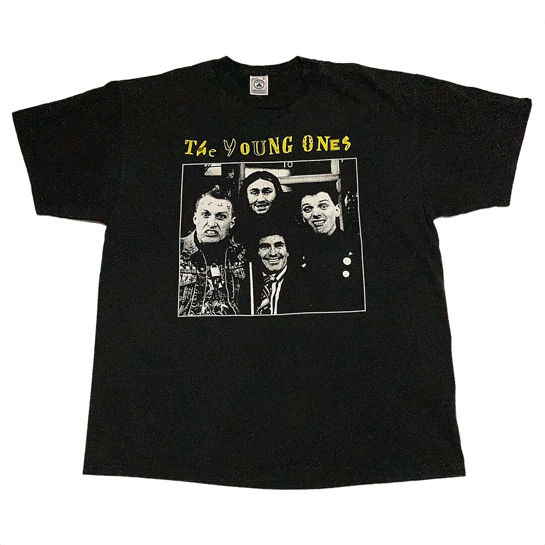 Vintage Young Ones T-shirt - Etsy