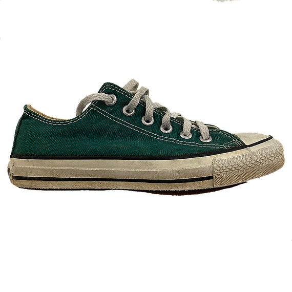 Vintage- converse shoes- - Gem