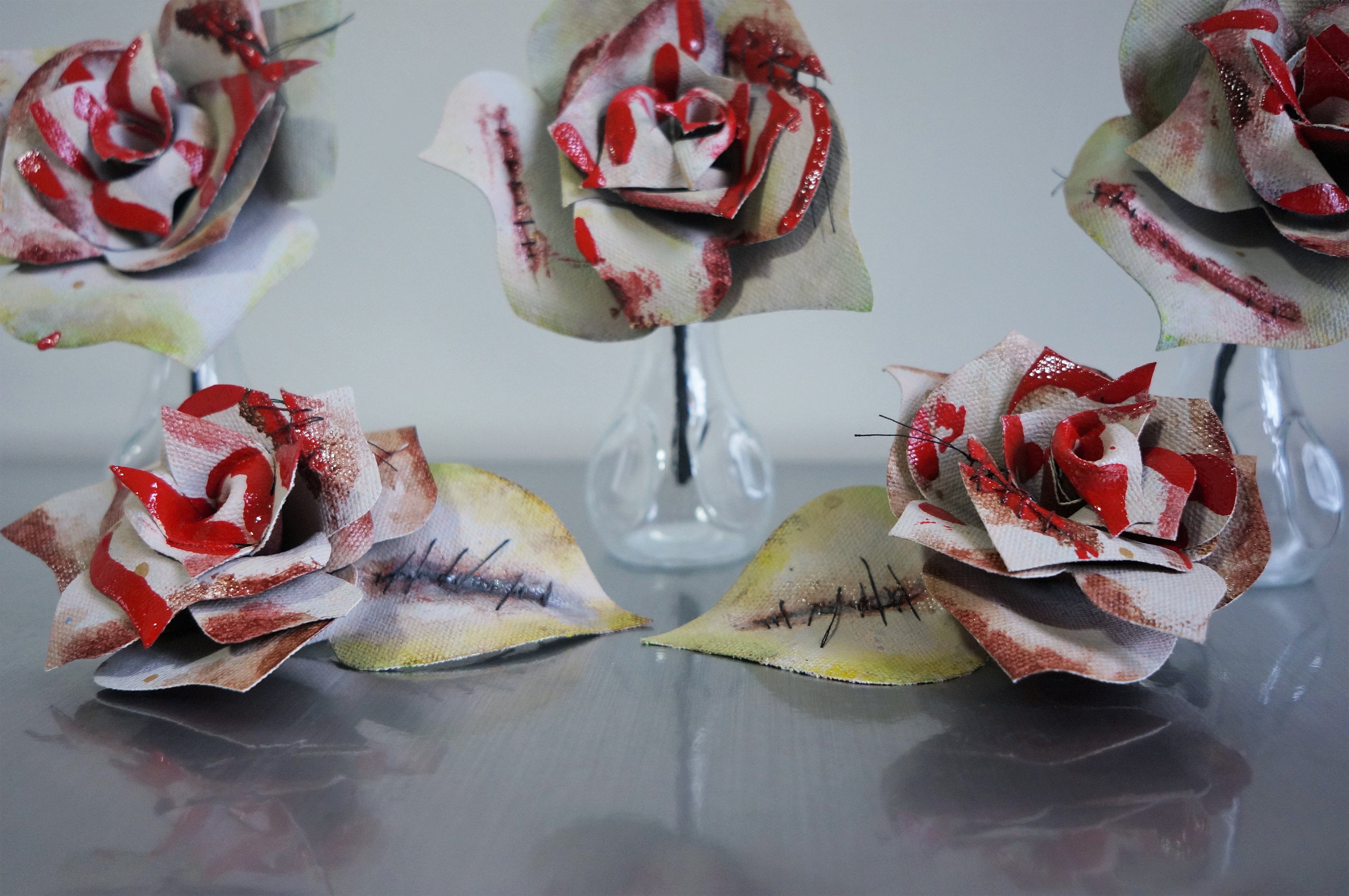 Fake Human Skin Halloween Flowers, Gory Halloween Prop, Bloody Roses ...