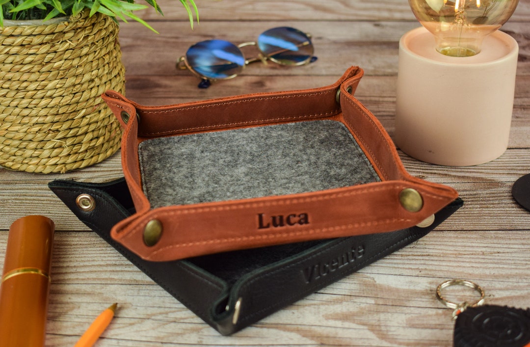Leather Key Tray, Personalized Leather Catch All Tray - Etsy
