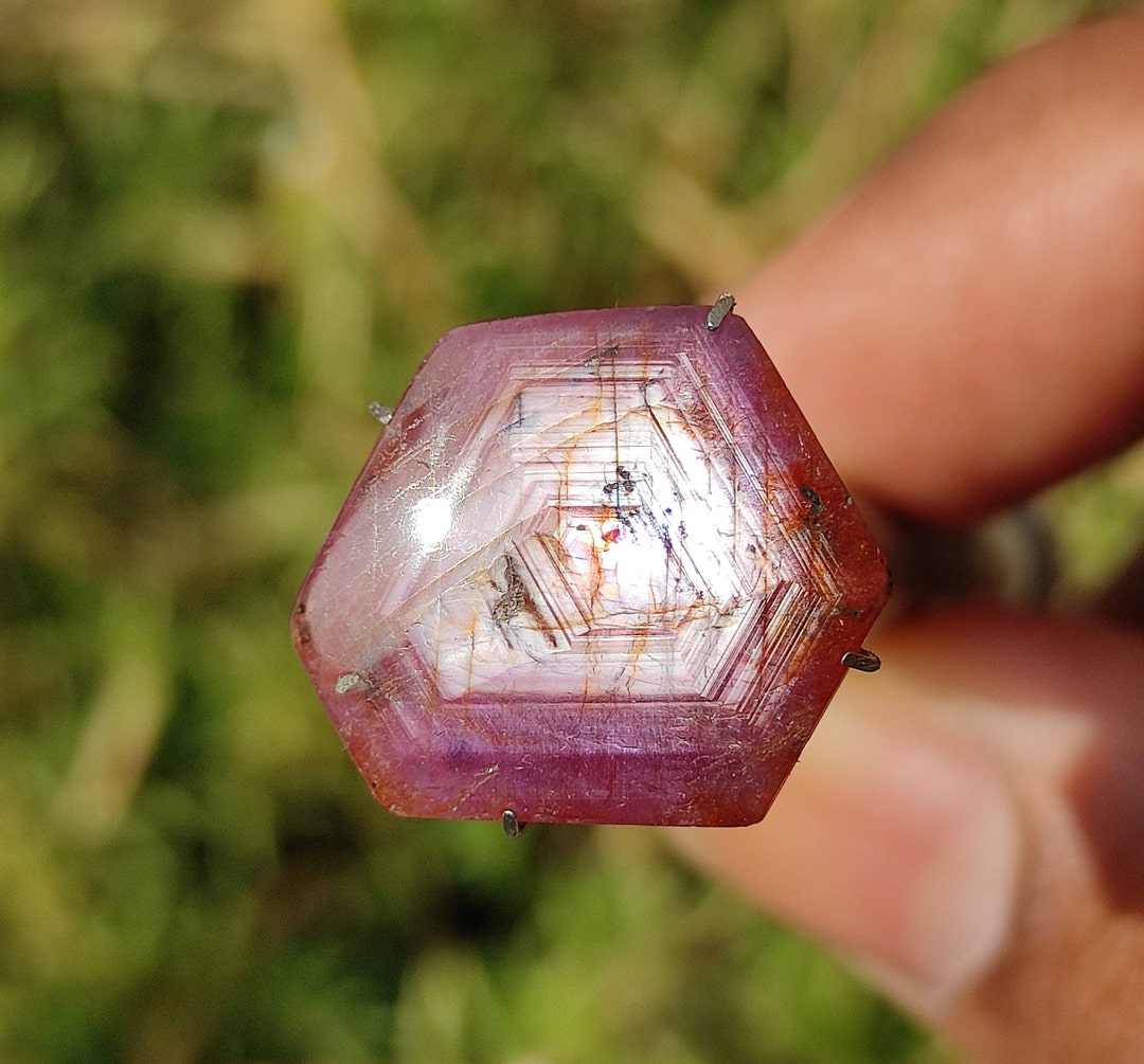 RUBIN Kristall facettiert Rubin aus Burma wunderschönes natürliches ...