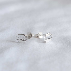 925 Sterling Silver Tiny Razor Blade Steampunk Gothic Novelty Post Stud ...