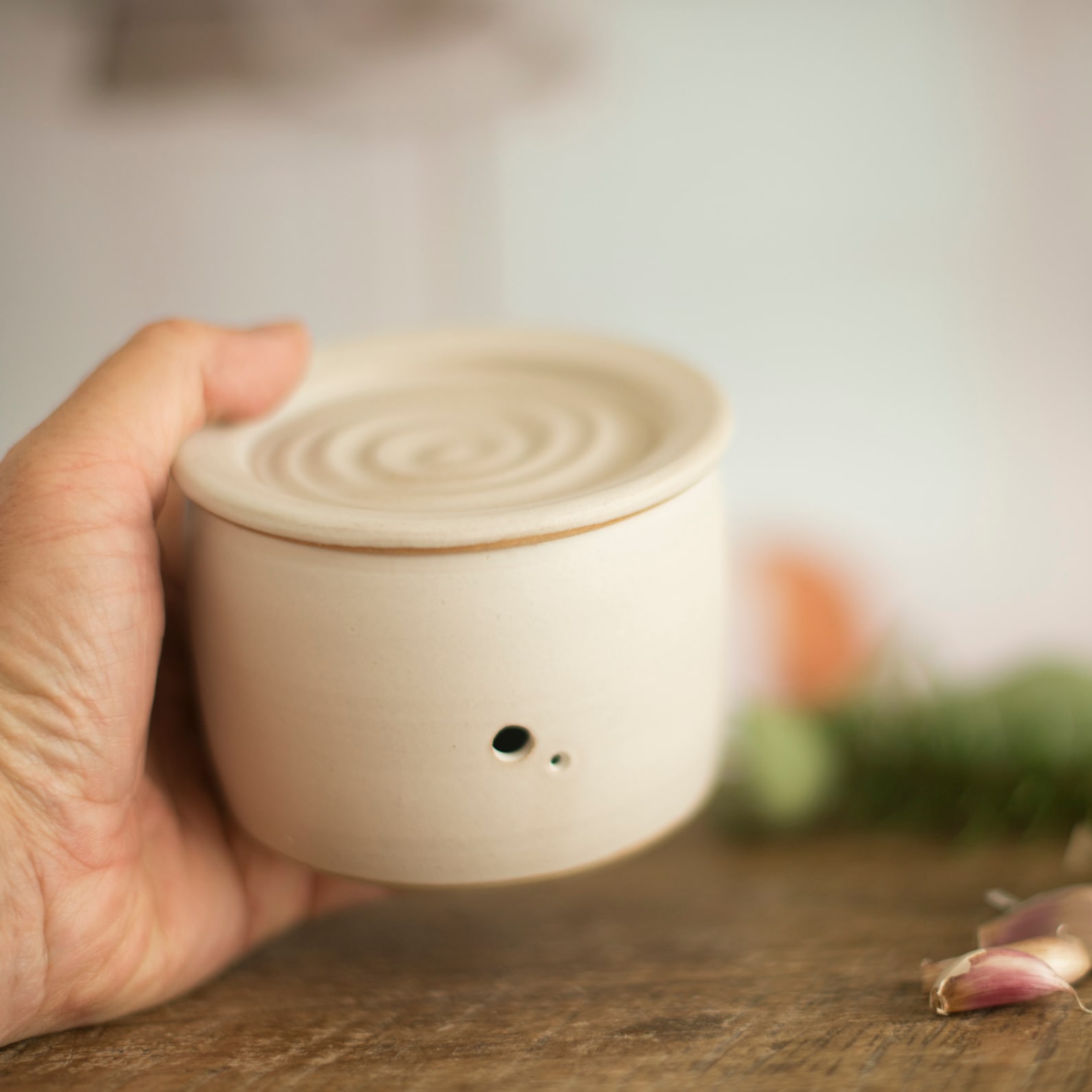 Garlic Keeper, Rustic Garlic and Ginger Pot - Etsy