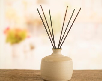 Border Terrier Sitting, Pottery Reed Diffuser, Ceramic Diffuser ...