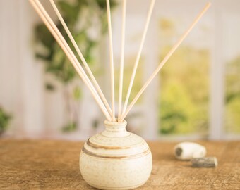 Pottery Reed Diffuser, Ceramic Essential Oil Diffuser - Etsy