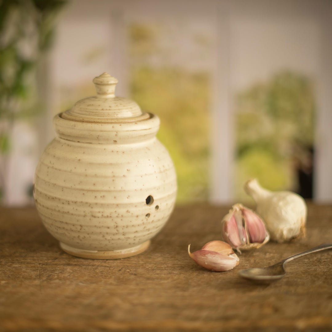 Garlic Keeper, Garlic and Ginger Pot - Etsy UK