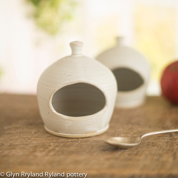 Small Pottery Salt Pig - Etsy