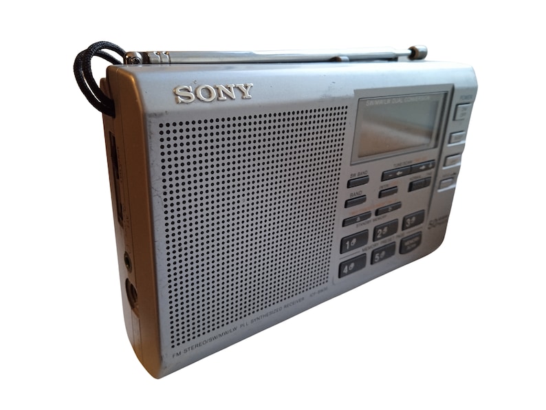 Sony ICF-SW35 PLL Synthesized Receiver FM Stereo Sw Mw Lw Radio World ...