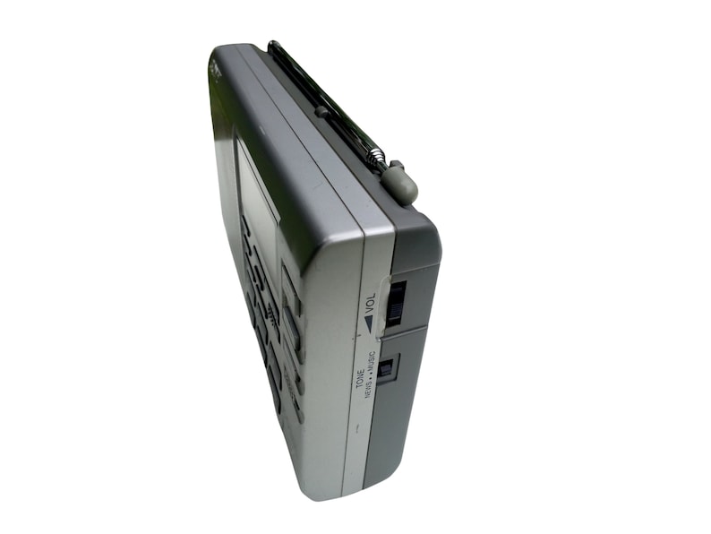 Sony ICF-SW35 PLL Synthesized Receiver FM Stereo Sw Mw Lw Radio World ...