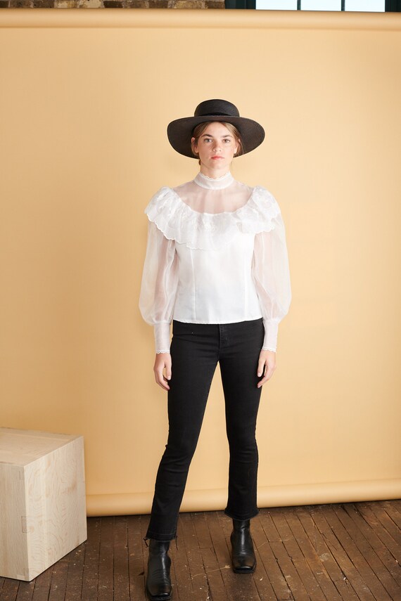 white 70s ruffle blouse - Gem