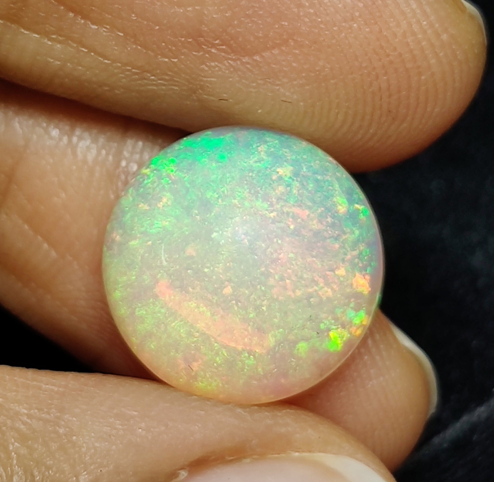 Natural 5 Carats Round Snow Opal Opal With Full Fire Round - Etsy