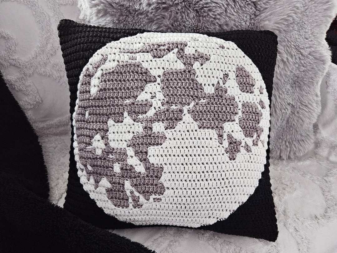 Full Moon Mosaic Crochet Pattern by Sixel Design - Etsy