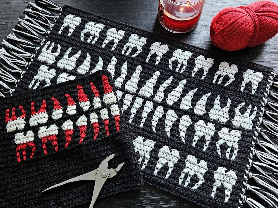 Teeth Mosaic Crochet Pattern by Sixel Design - Etsy