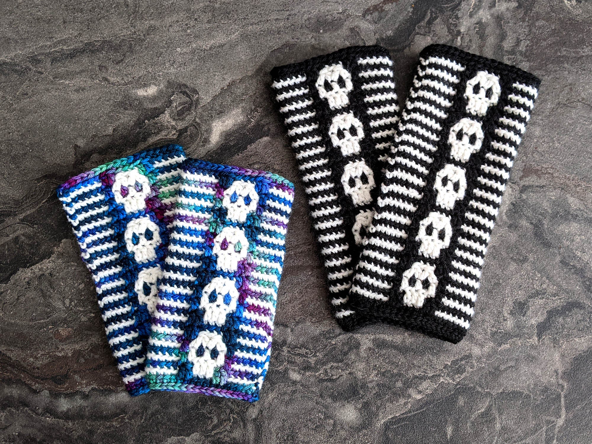 Mini Skulls Mosaic Crochet Full Pattern by Sixel Design - Etsy