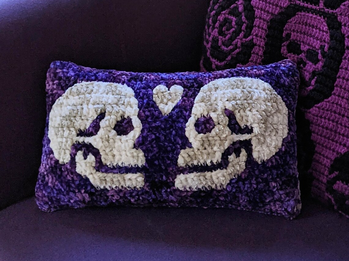 Love You to Death Mosaic Crochet Pattern Chart Skulls by Sixel - Etsy