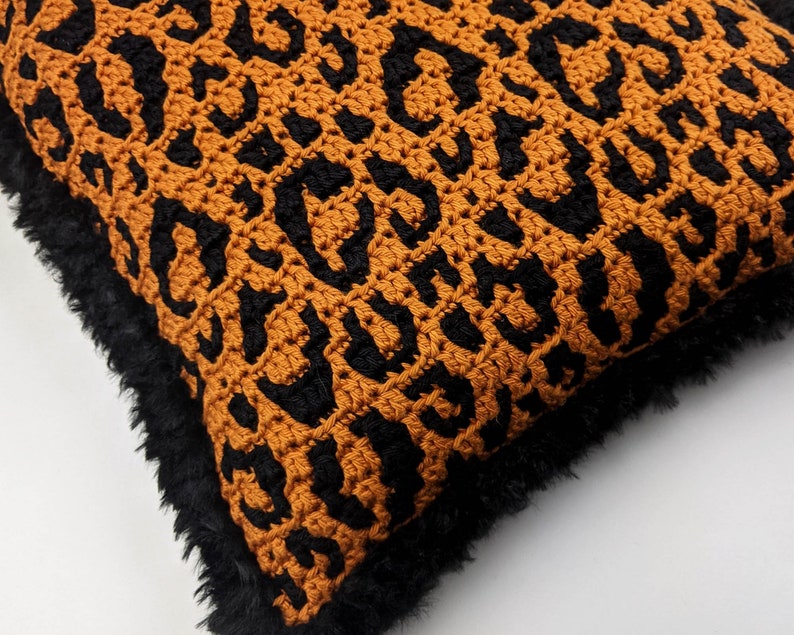 Wild Leopard Mosaic Crochet Pattern Chart by Sixel Design - Etsy