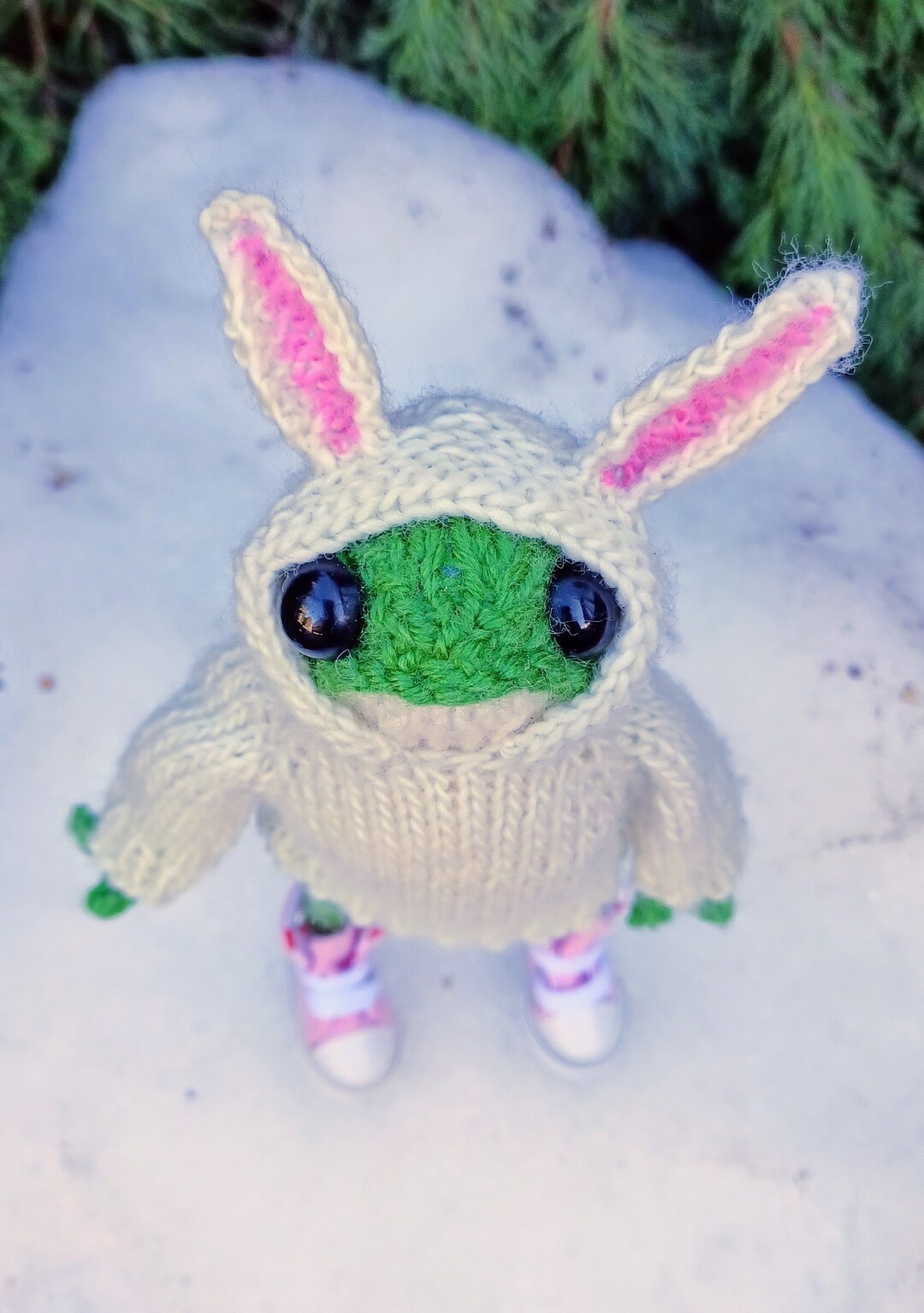 Handknit Frog - Etsy