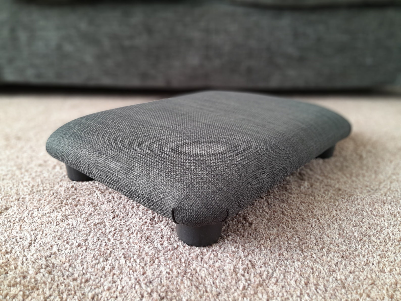 Handmade Low Footrest Stool: 7.5cm Firm Plain Under Desk Footstool ASAP ...