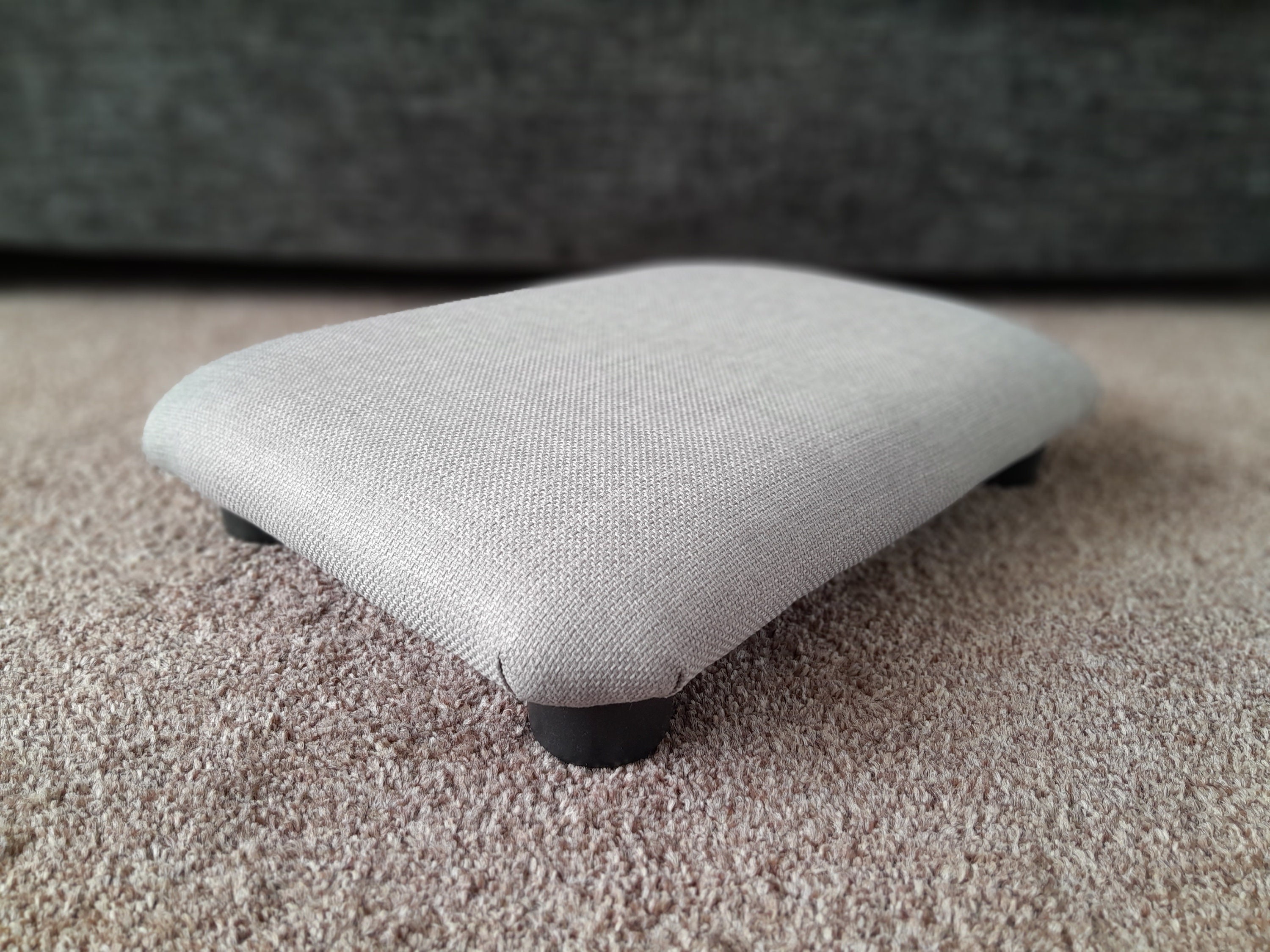 Handmade Low Footrest Stool: 7.5cm Firm Plain Under Desk Footstool ASAP ...
