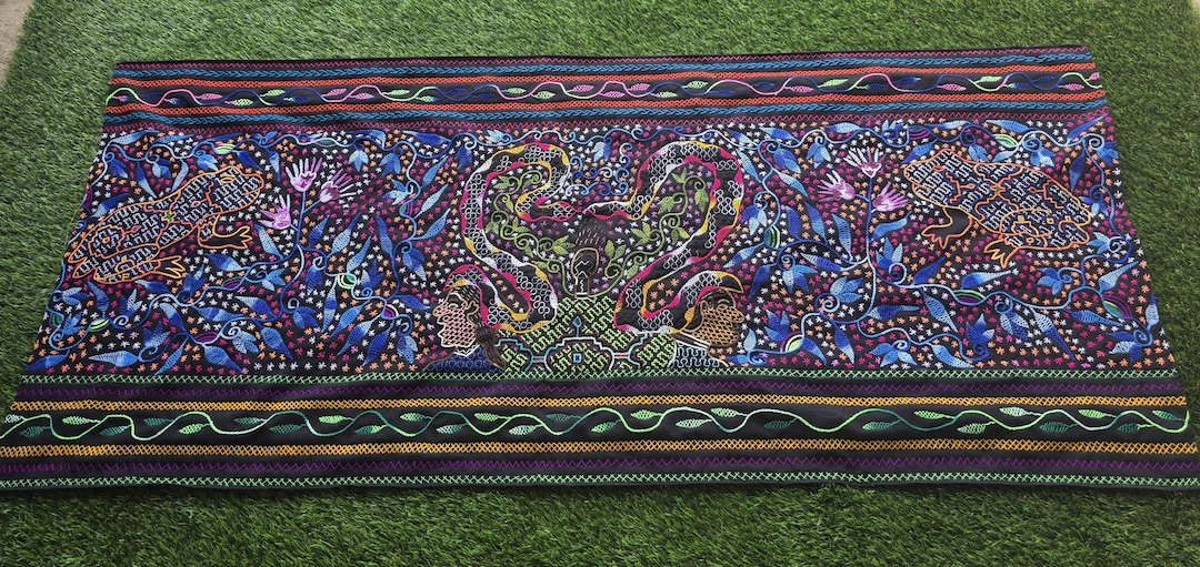 162x71cm-shipibo Embroidery Ayahuasca Visionary Anaconda Cosmica Altar ...