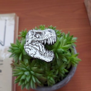 T-rex Enamel Pin Tyrannosaurus Rex Fossilised Dinosaur Dino Gift Trex ...