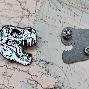 T-rex Enamel Pin Tyrannosaurus Rex Fossilised Dinosaur Dino Gift Trex ...