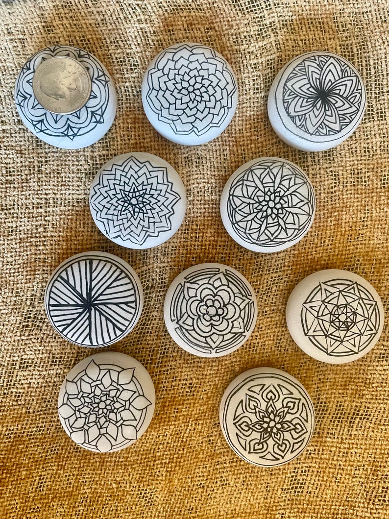 Set of 10 Adult Coloring Rocks Zentangle Painted Rocks Kit - Etsy