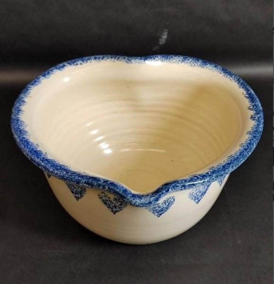 Vintage Studio Art Pottery Spongeware Heart Mixing Bowl Large - Etsy